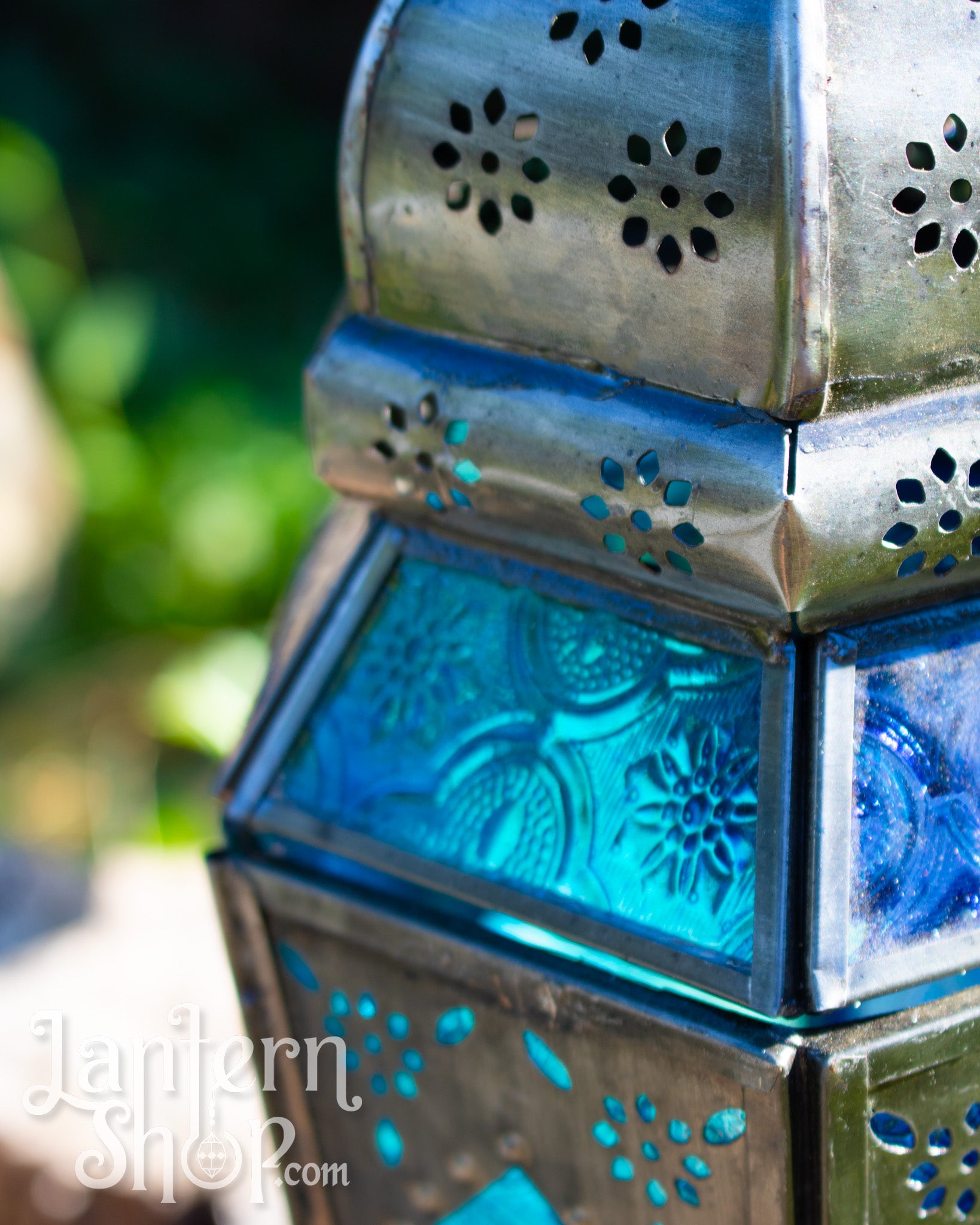 Tapered Tower Silver Lantern – LanternShop.com by Tamerlane Yurts